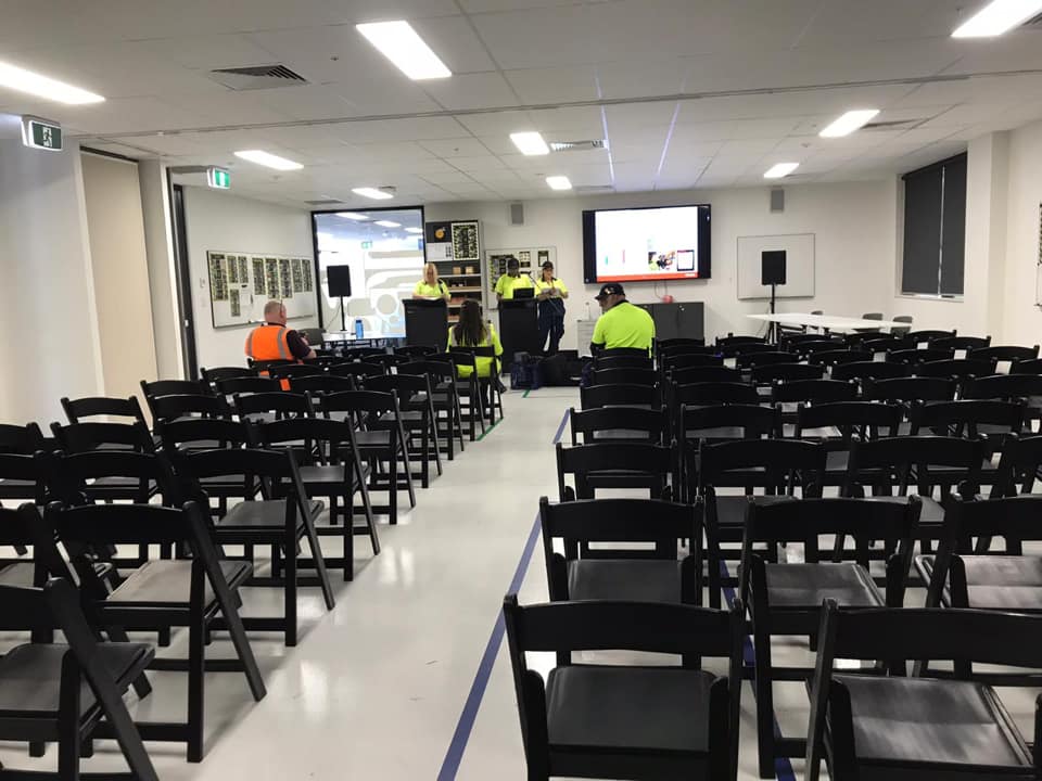 DIY Party - Sound Pack with Speaker Stands